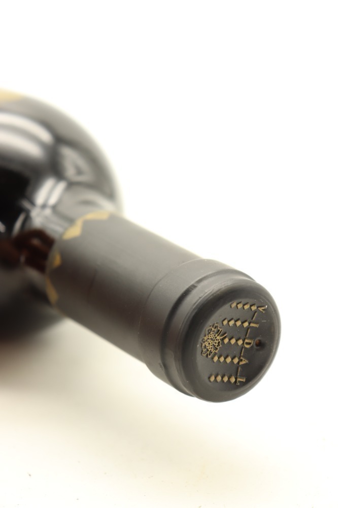(1) 1990 Vidal Estate Reserve Merlot Cabernet Sauvignon, Hawke's Bay