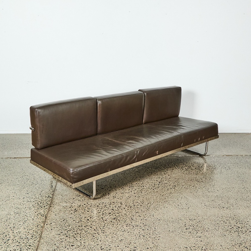 A Le Corbusier LC5 Style Daybed in Chocolate Leather