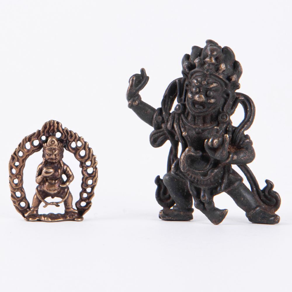 A Set of Two Chinese Tibetan Small Gilt-bronze Figures