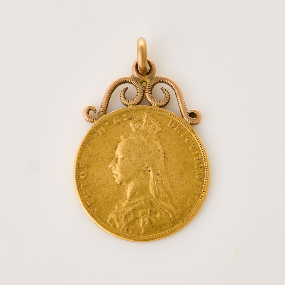 9ct Yellow Gold, Vintage, 1892 Full Sovereign Coin Pendant