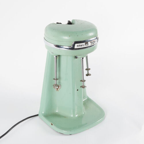 A Hamilton Beach Retro Milkshake Maker