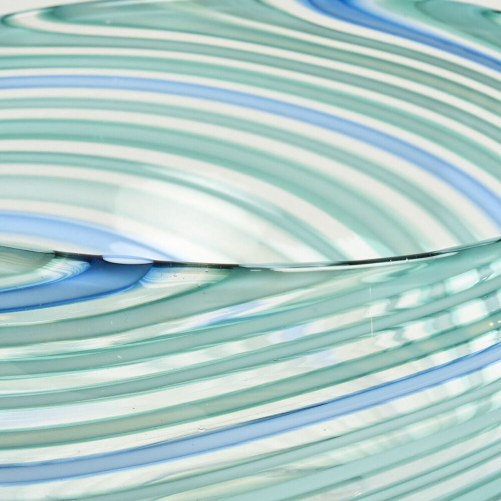 An Early Ann Robinson Glass Bowl