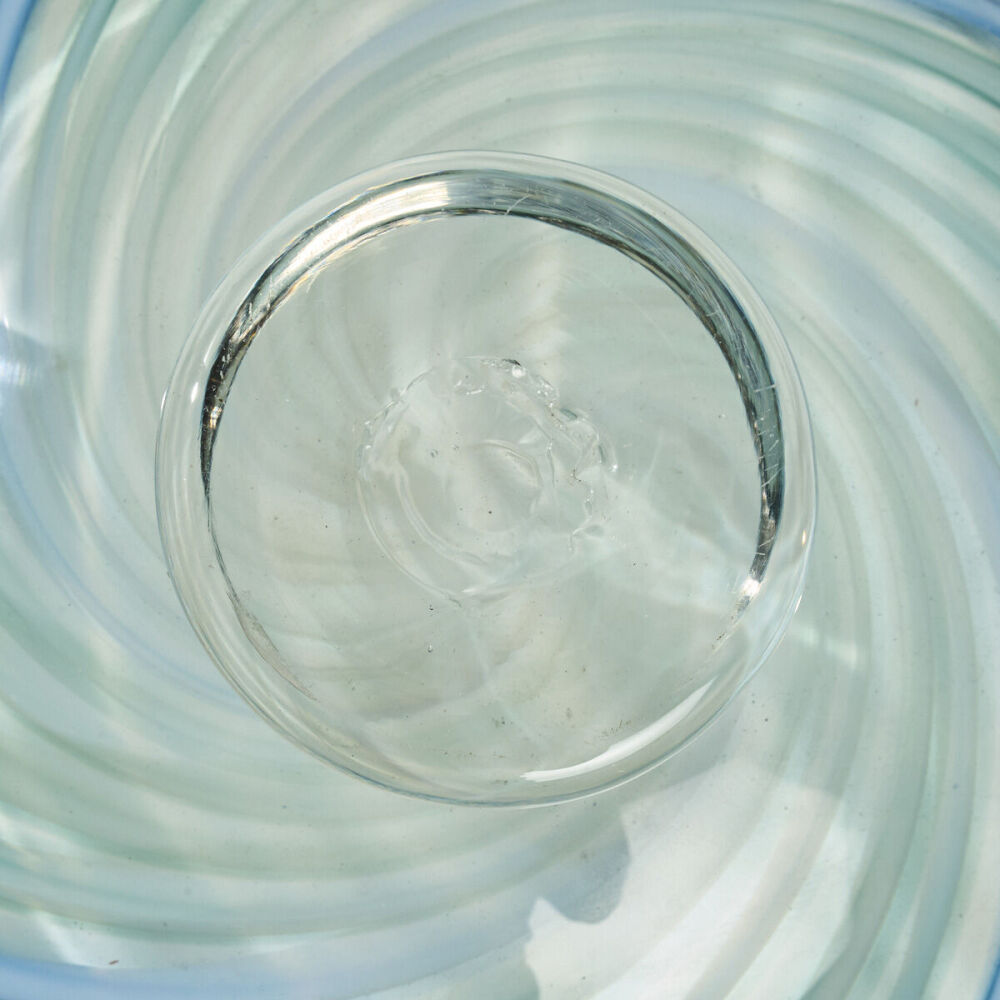 An Early Ann Robinson Glass Bowl