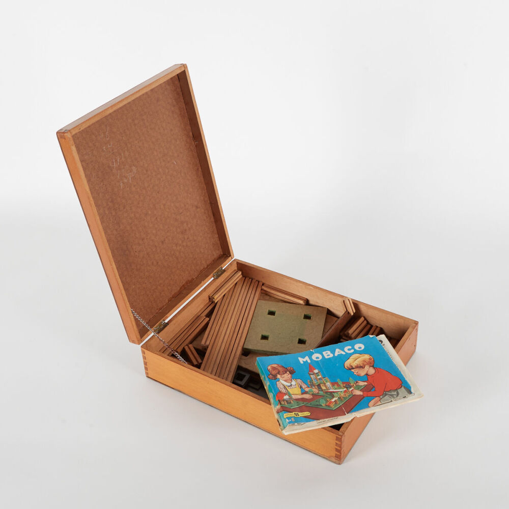 A Mobaco Construction Set Circa 1930