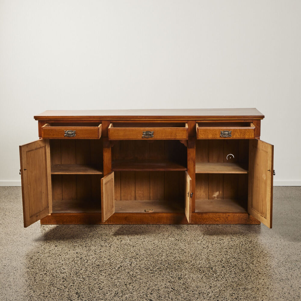 A Colonial Sideboard with Native Wood Inlay