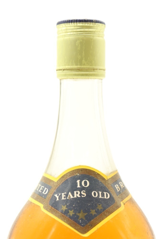 (1) The Douro Fathers Brandy 10 Years Old, 40% ABV, 750ml