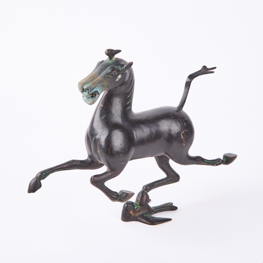 A Bronze Flying Horse Of Gansu Figurine