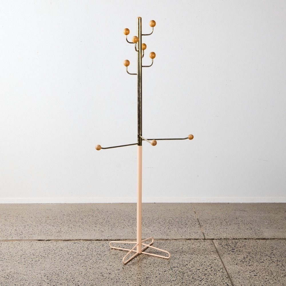 An Atomic Coat Rack