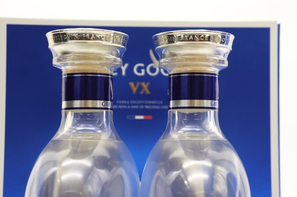 (2) Grey Goose VX Vodka Exceptionelle, France, 40% ABV, 1000ml (GB)