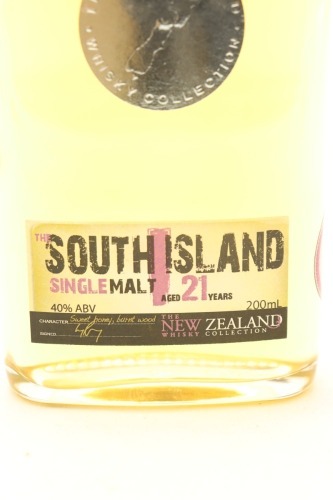 (1) The New Zealand Whisky Collection 'South Island' 21 Year Old Single ...